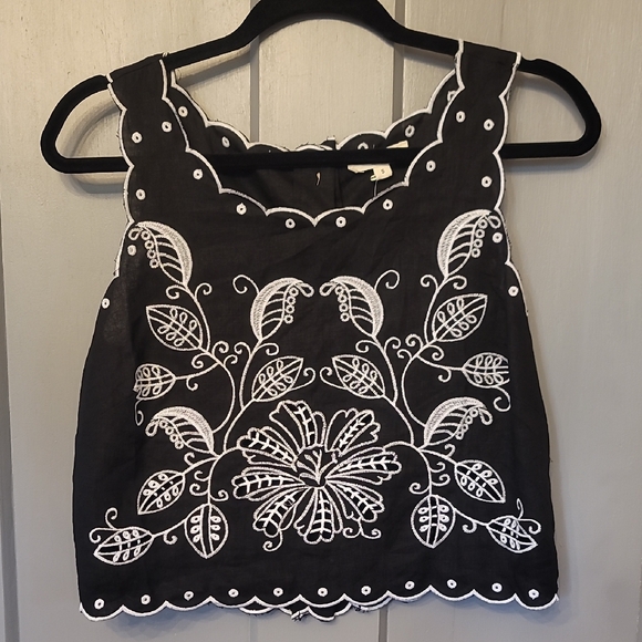 Christian Siriano | Tops | Christian Siriano Linen Blend Crop Top ...